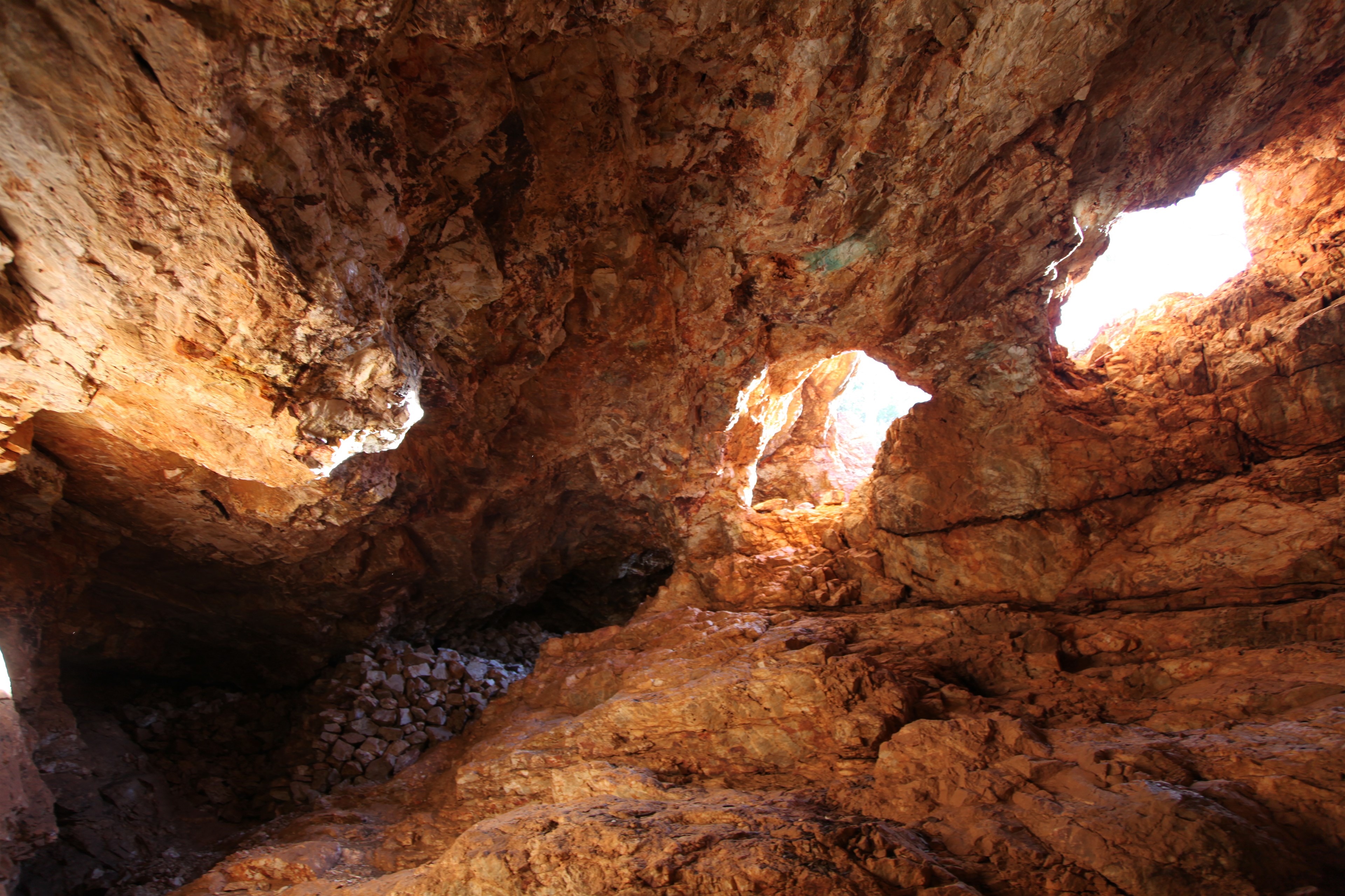 Locations Hub - Arltunga Historical Reserve