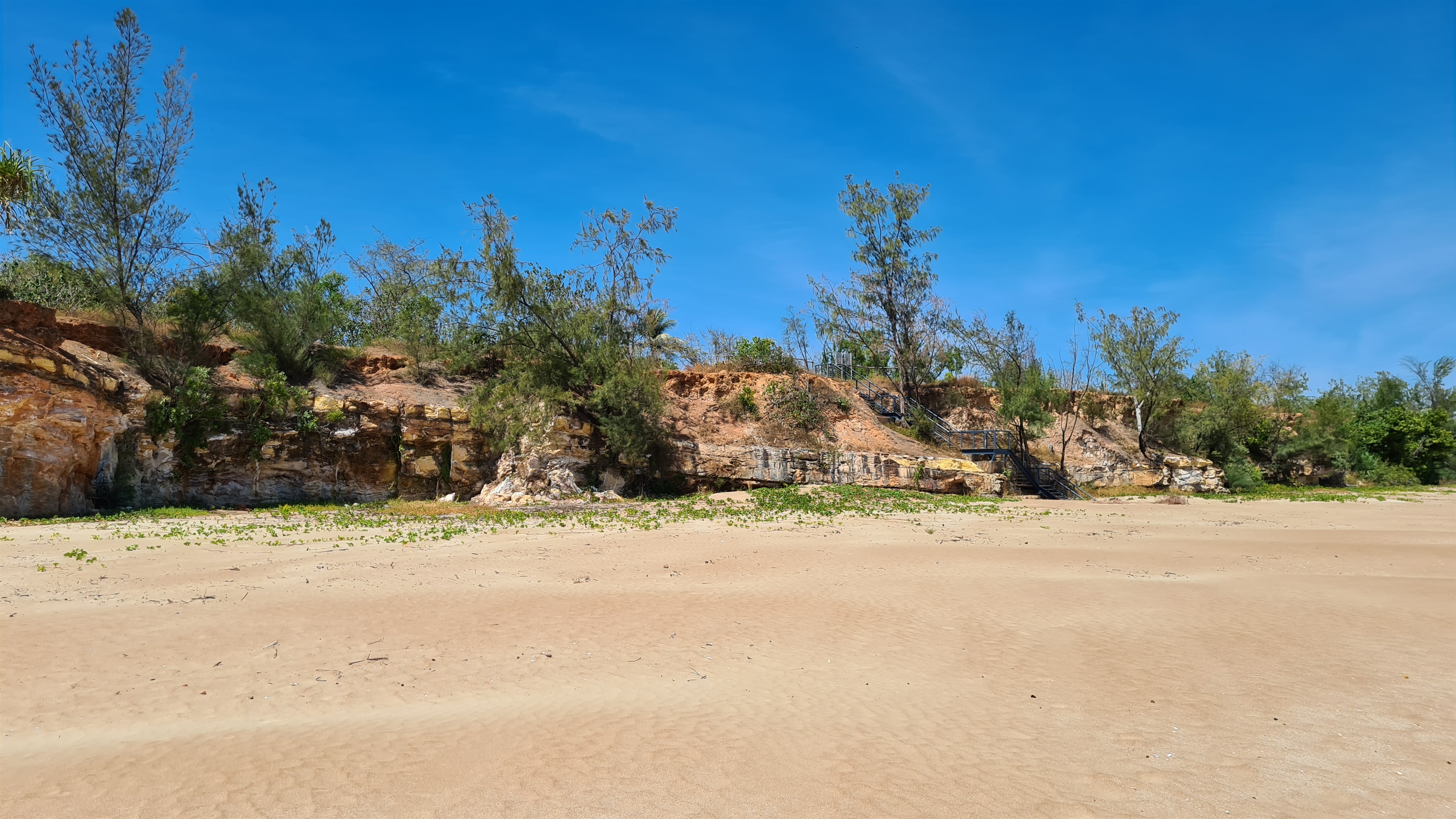 Locations Hub - Dripstone Cliffs