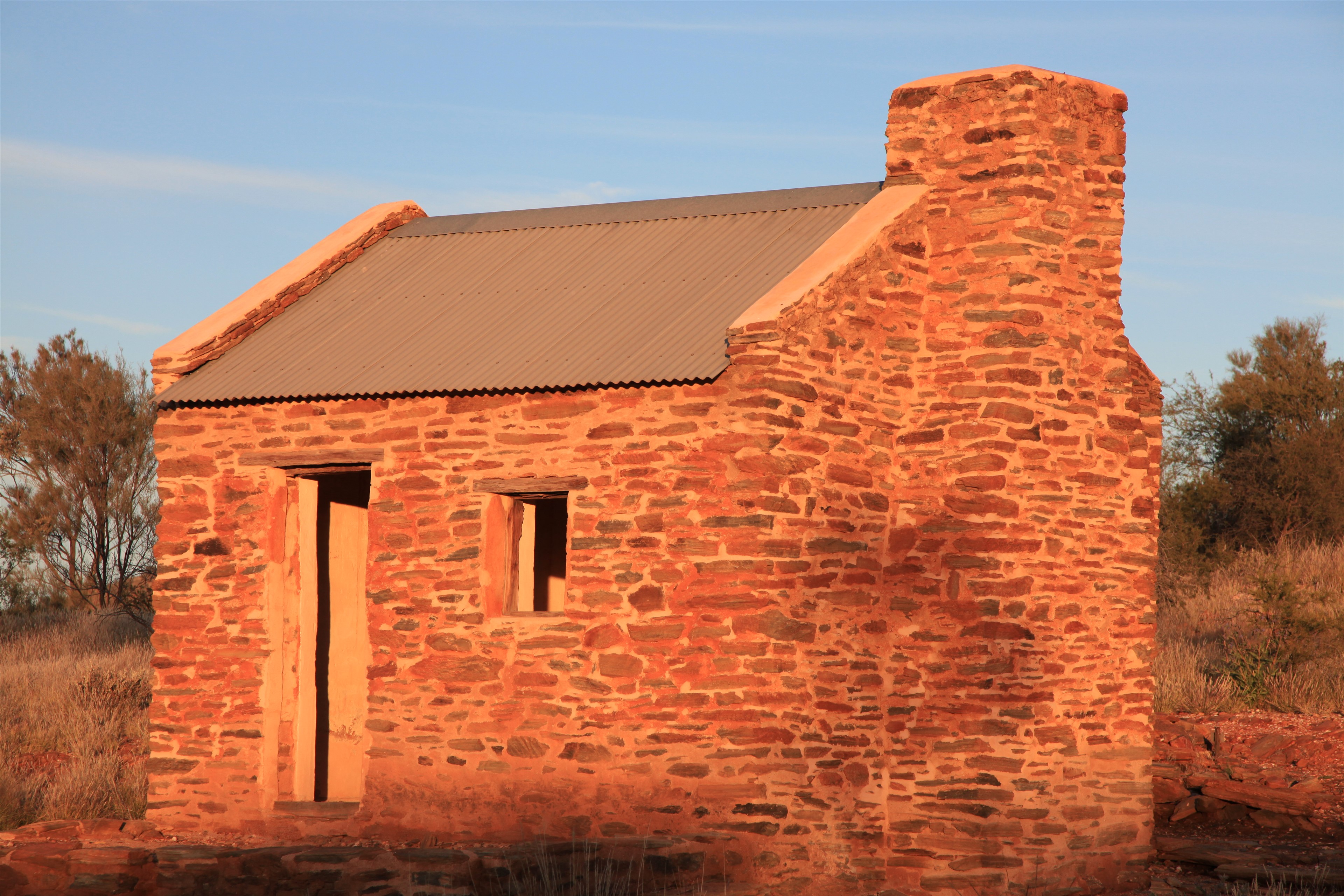 Locations Hub - Arltunga Historical Reserve